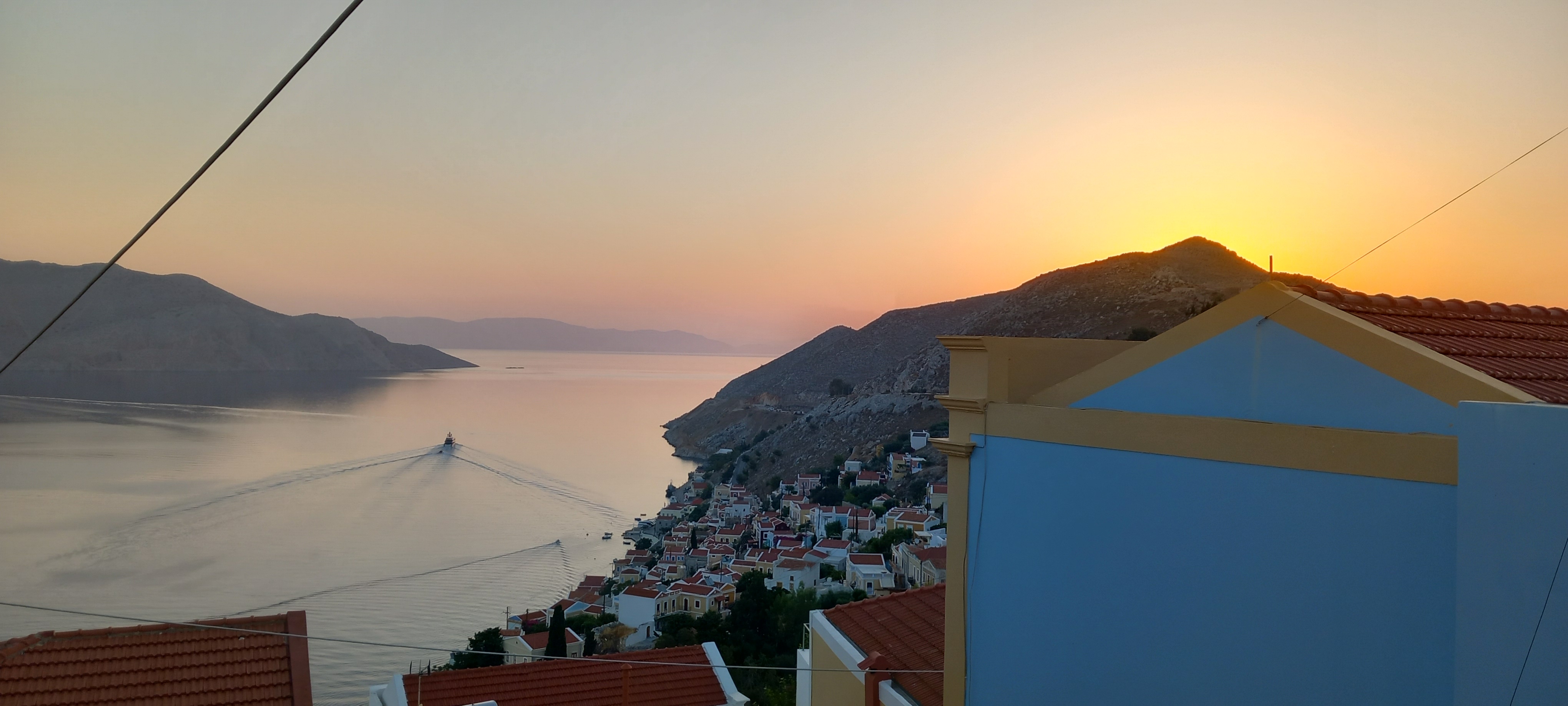 Symi, Συμη, Photos, Blog, News, Accommodation, Holidays, Weather, Art ...